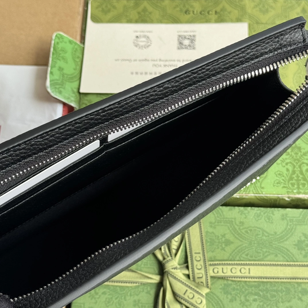 Authentic Gucci Clutch Bags