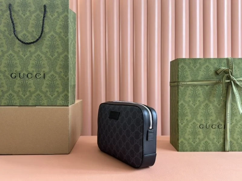 Discounted Gucci Clutch Bags