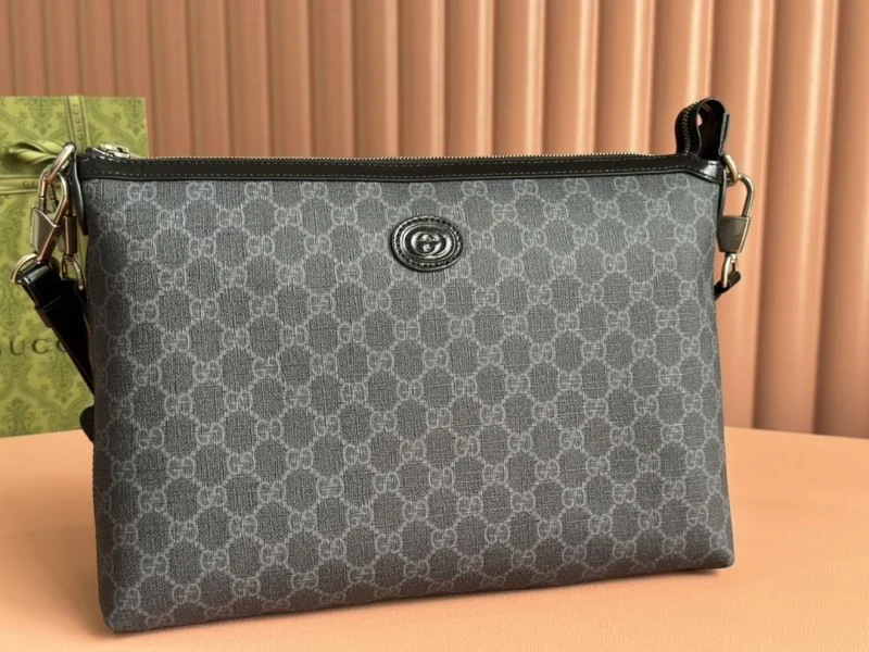 Gucci Clutch Bags