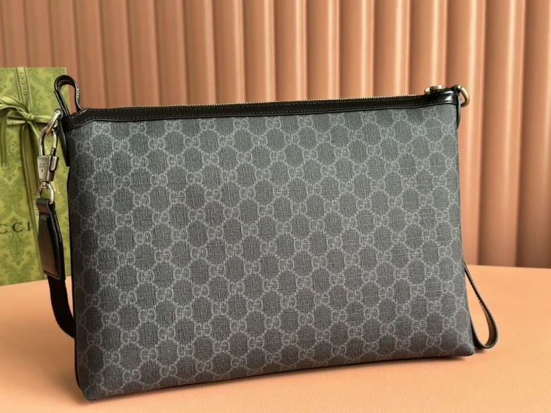 Original Gucci Clutch Bags
