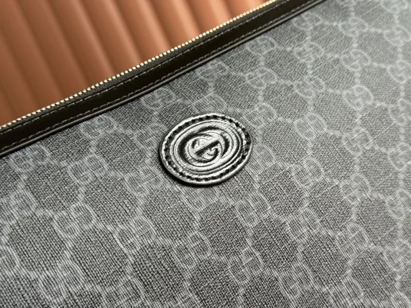 Original Gucci Clutch Bags