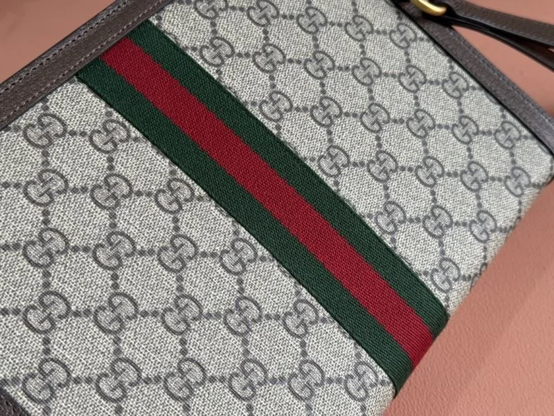 Reasonably priced Gucci Clutch Bags