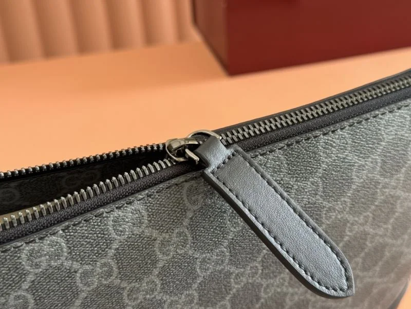 Economical Gucci Clutch Bags