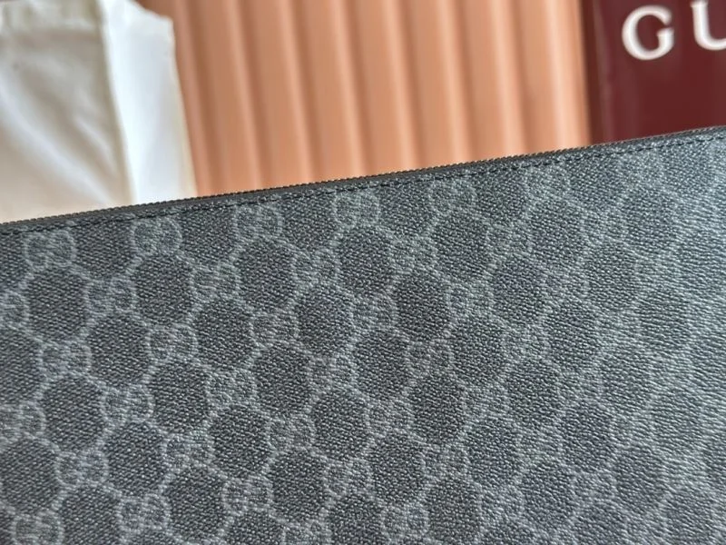 Cut-rate Gucci Clutch Bags
