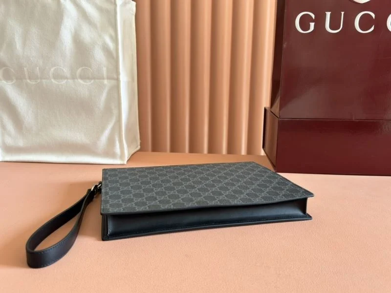 Inexpensive Gucci Clutch Bags