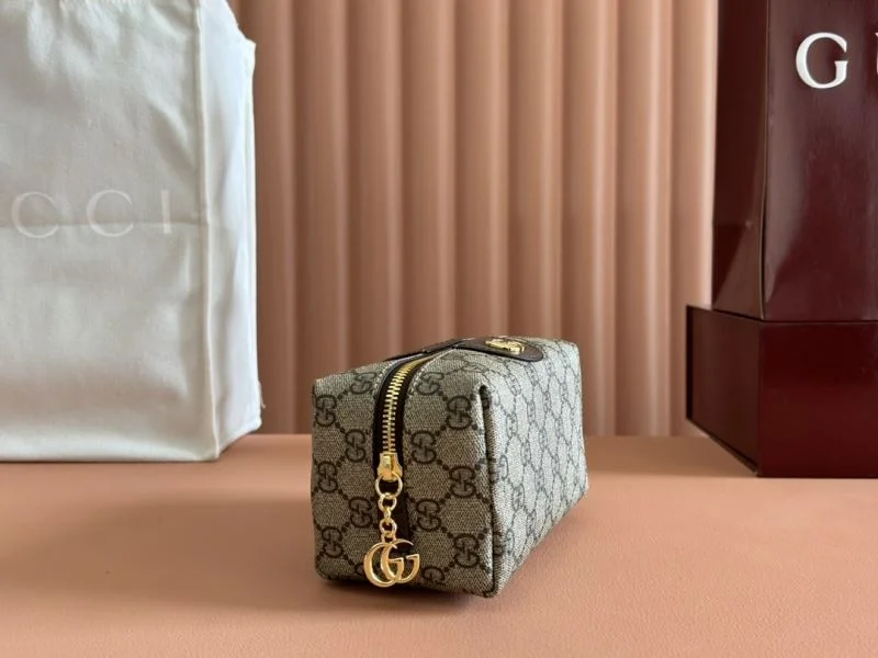 Reasonably priced Gucci Clutch Bags