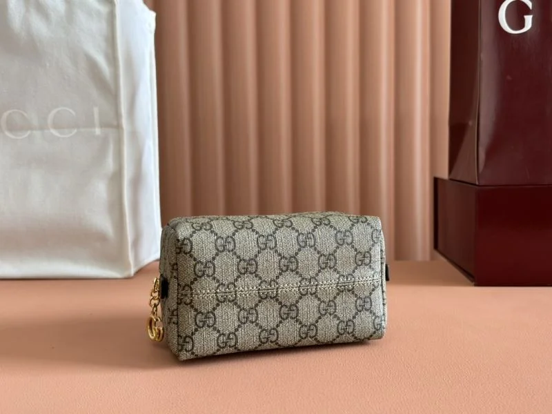 Reasonably priced Gucci Clutch Bags