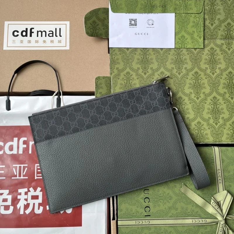 Top match Gucci Clutch Bags