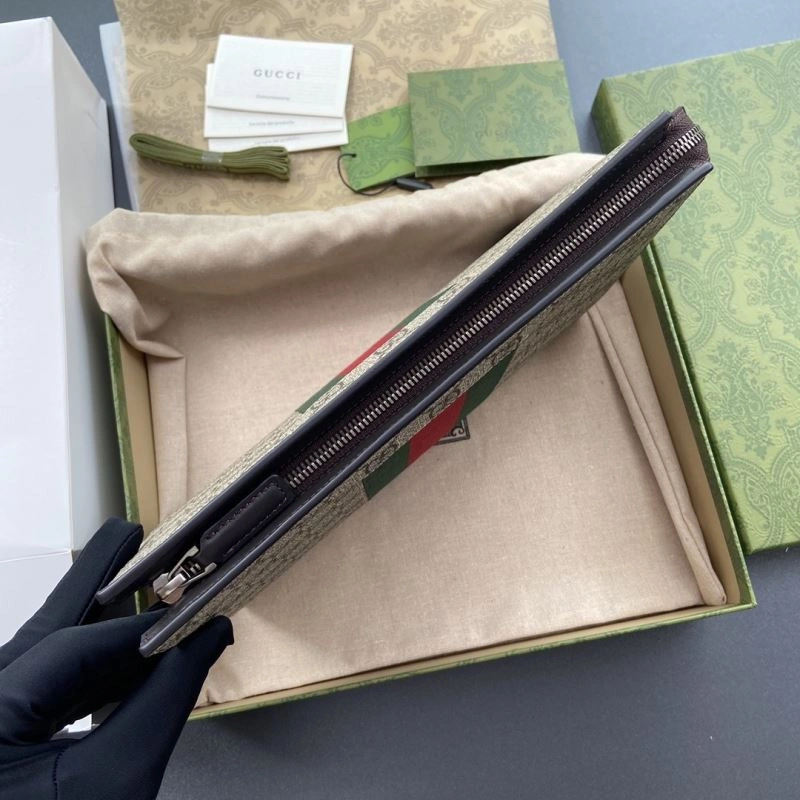 Gucci Clutch Bags
