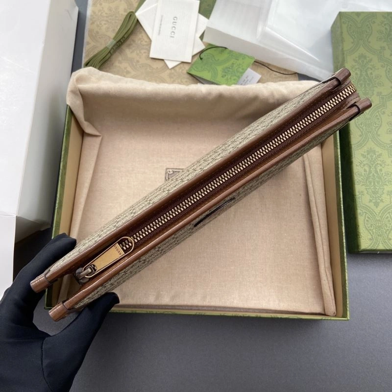 Gucci Clutch Bags