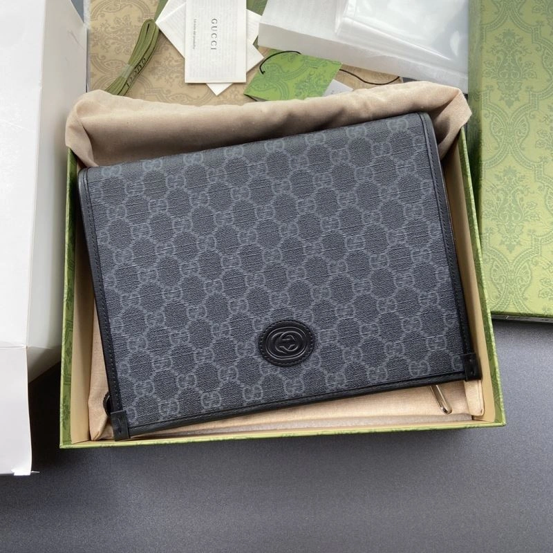 Accurate model Gucci Clutch Bags