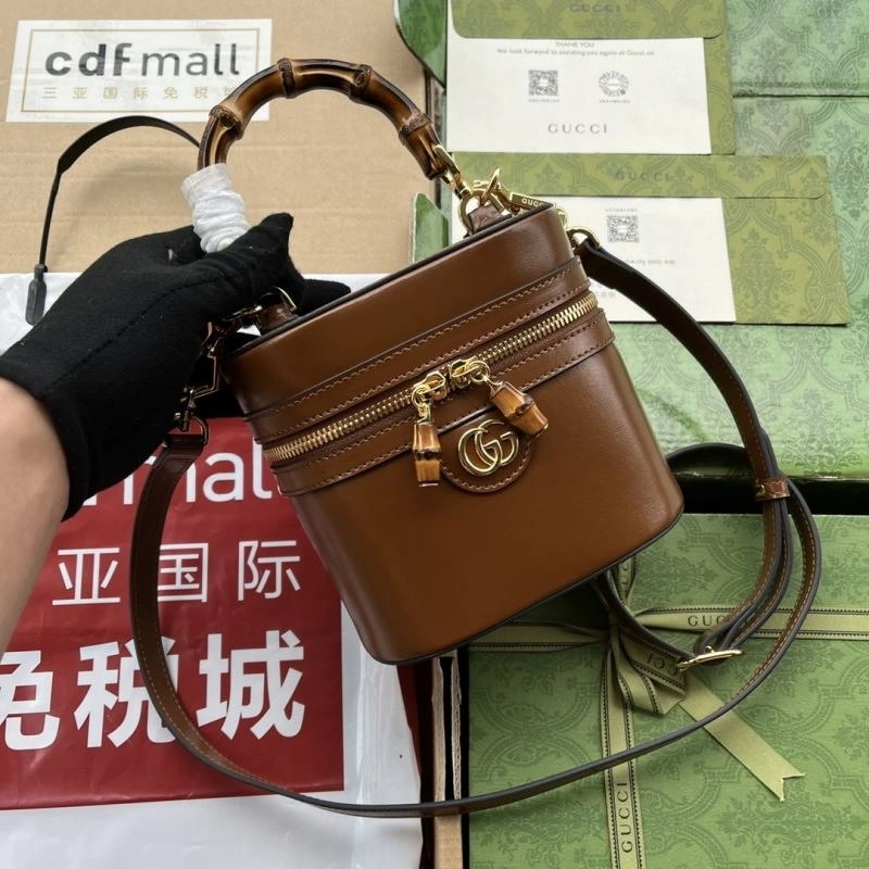 Top match Gucci Cosmetic Bags