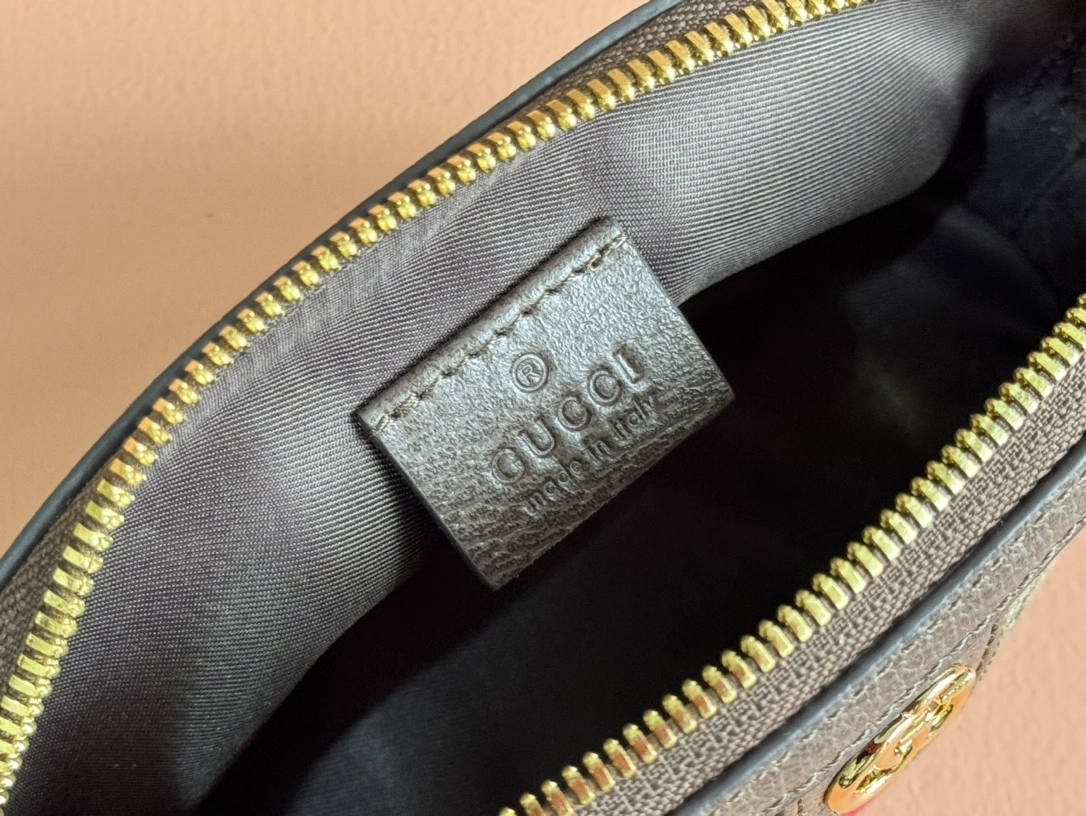 Mirror quality Gucci Cosmetic Bags