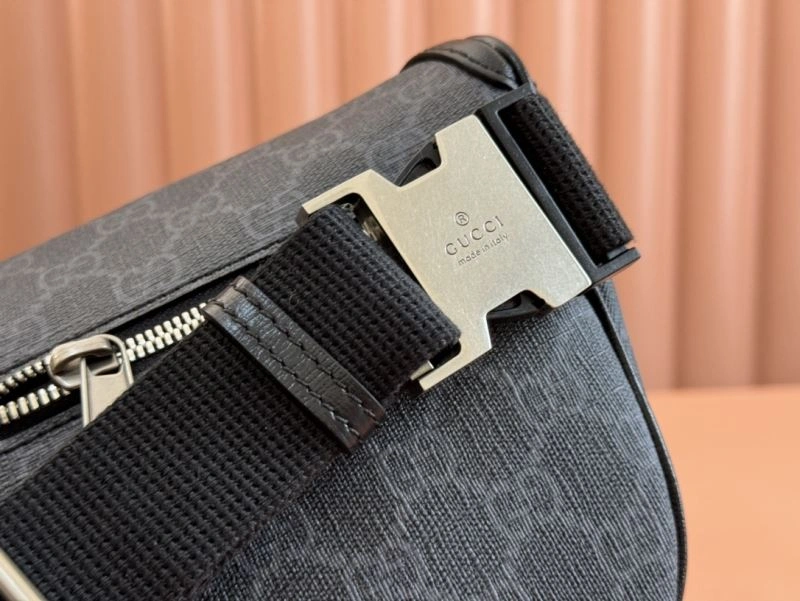 Top mirror Gucci Cosmetic Bags