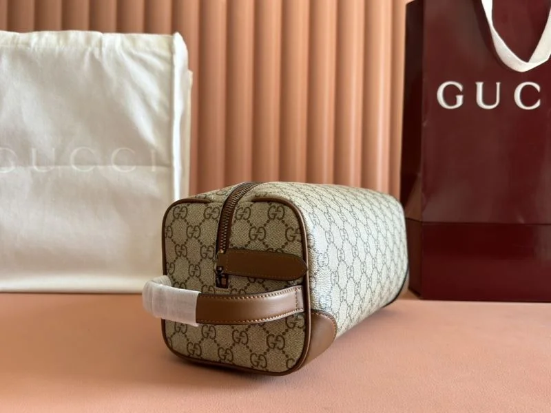 Discounted Gucci Cosmetic Bags
