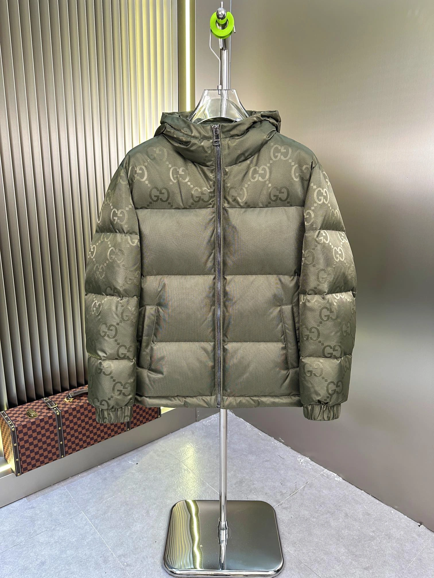 Inexpensive Gucci Down Jackets
