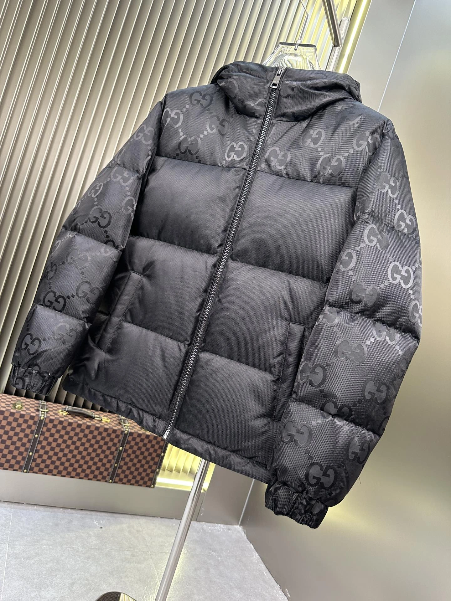 Inexpensive Gucci Down Jackets