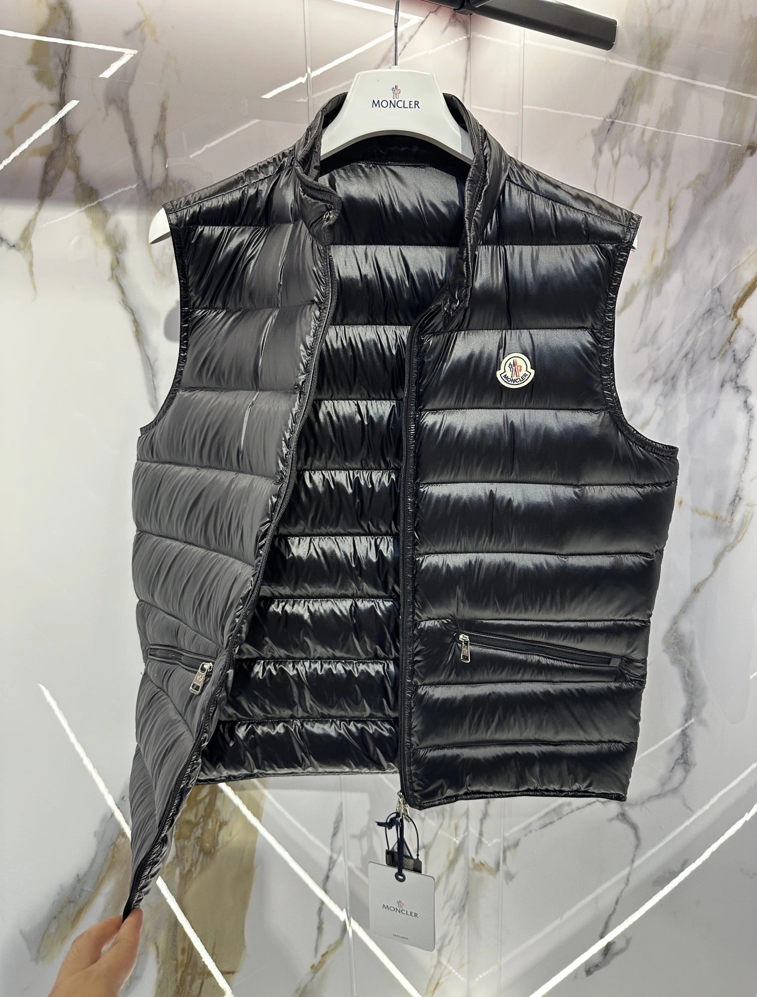 High fidelity Gucci Down Jackets