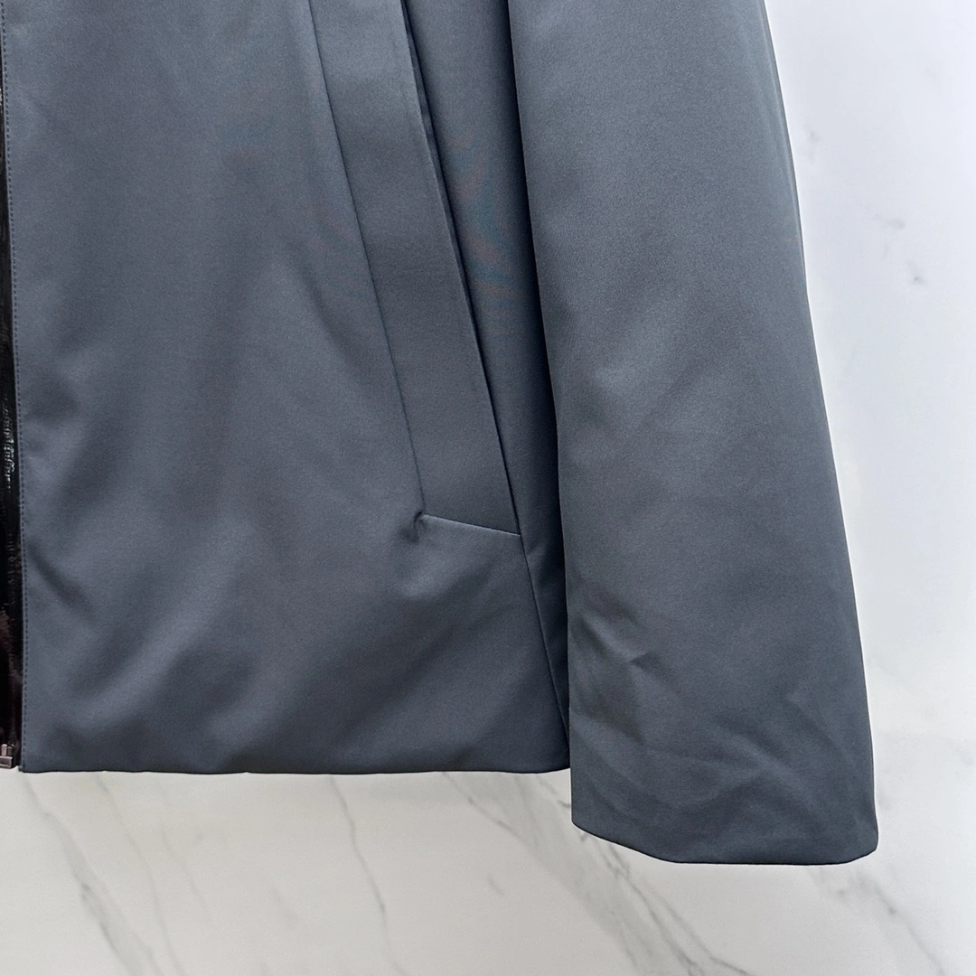 Discounted Gucci Down Jackets