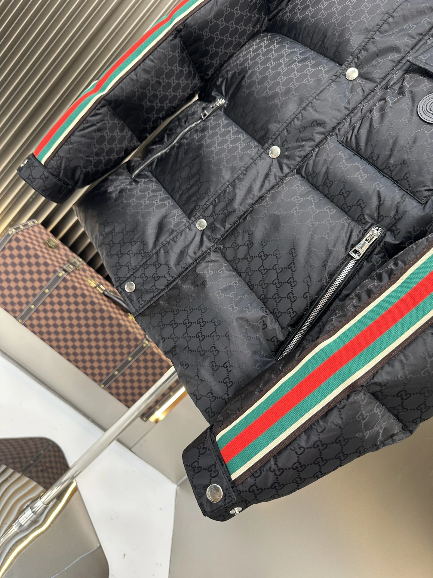 Discounted Gucci Down Jackets