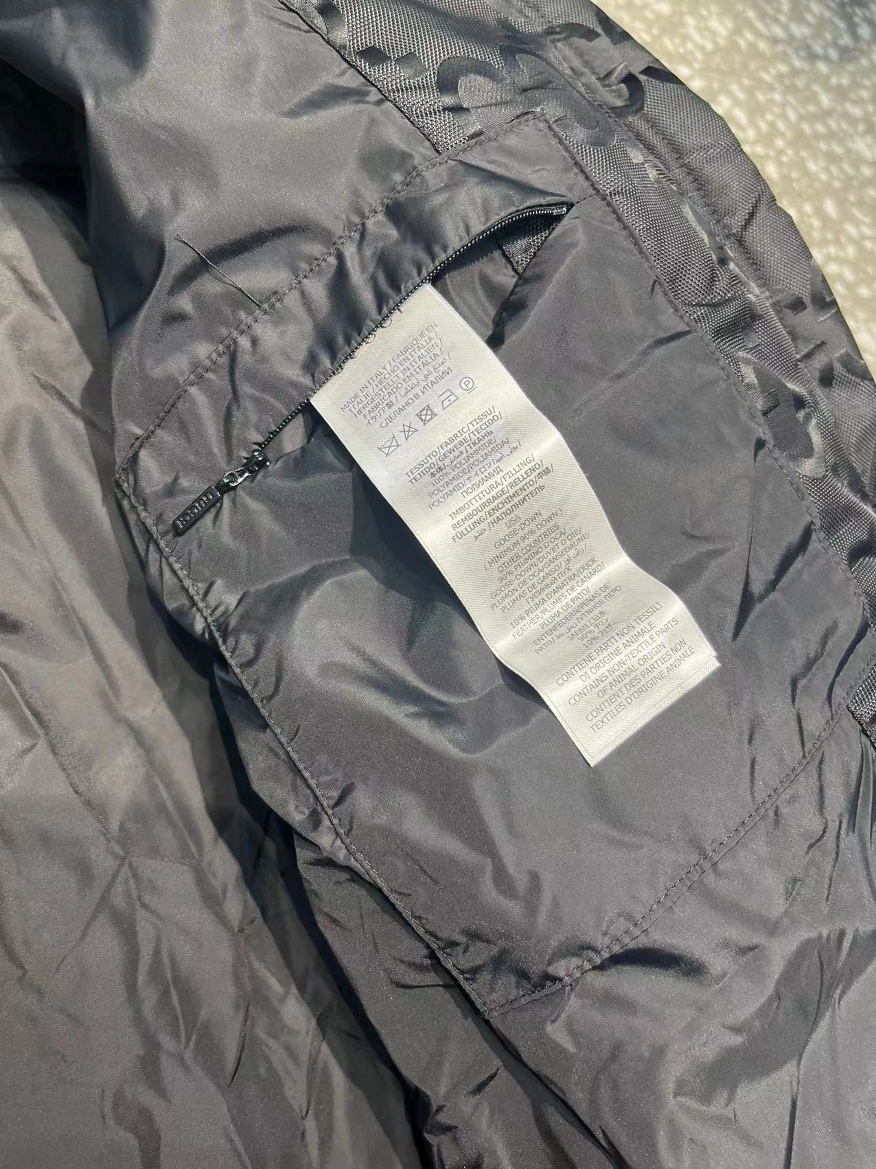 Brand-authenticated Gucci Down Jackets