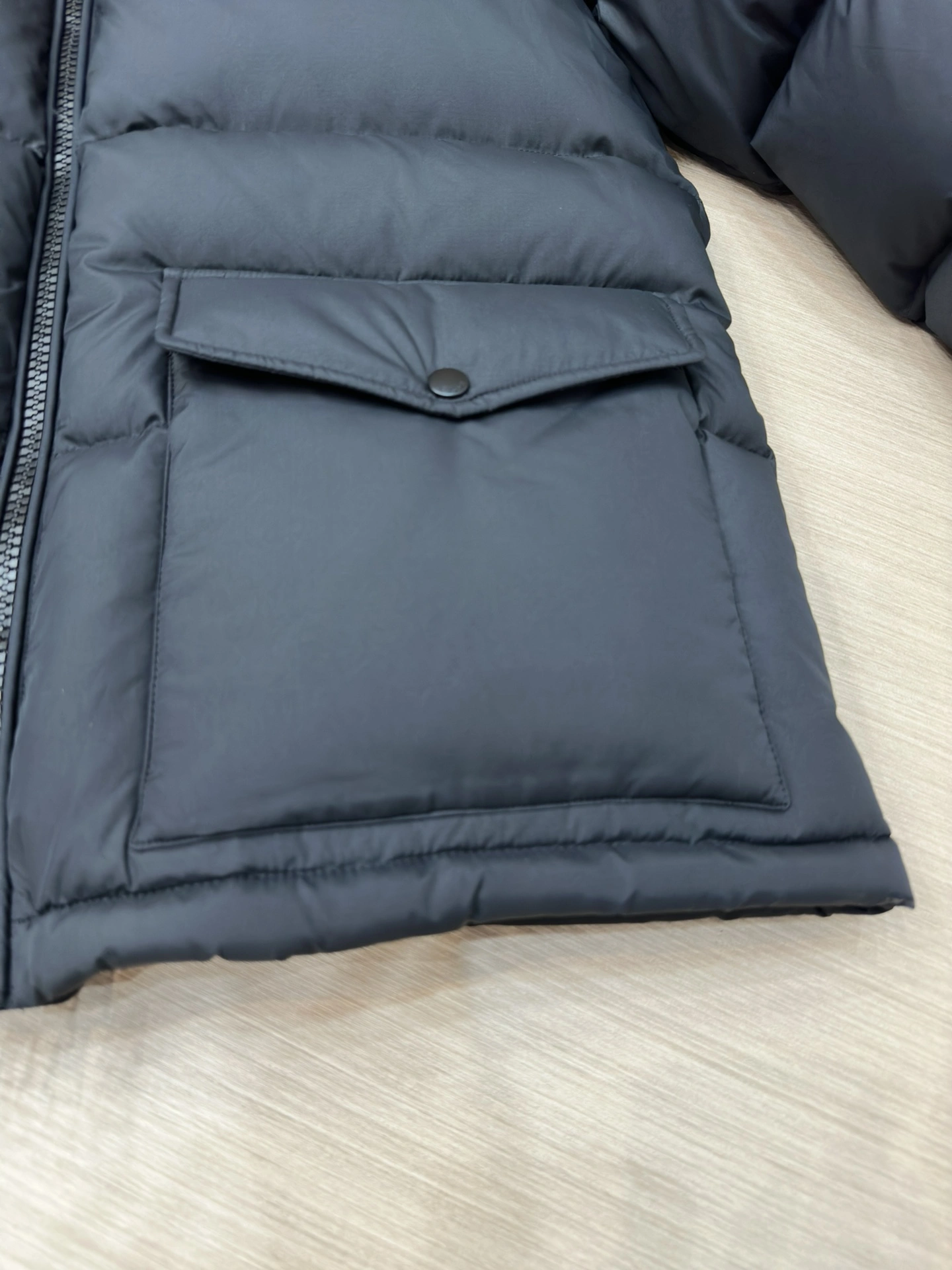 High accuracy Gucci Down Jackets