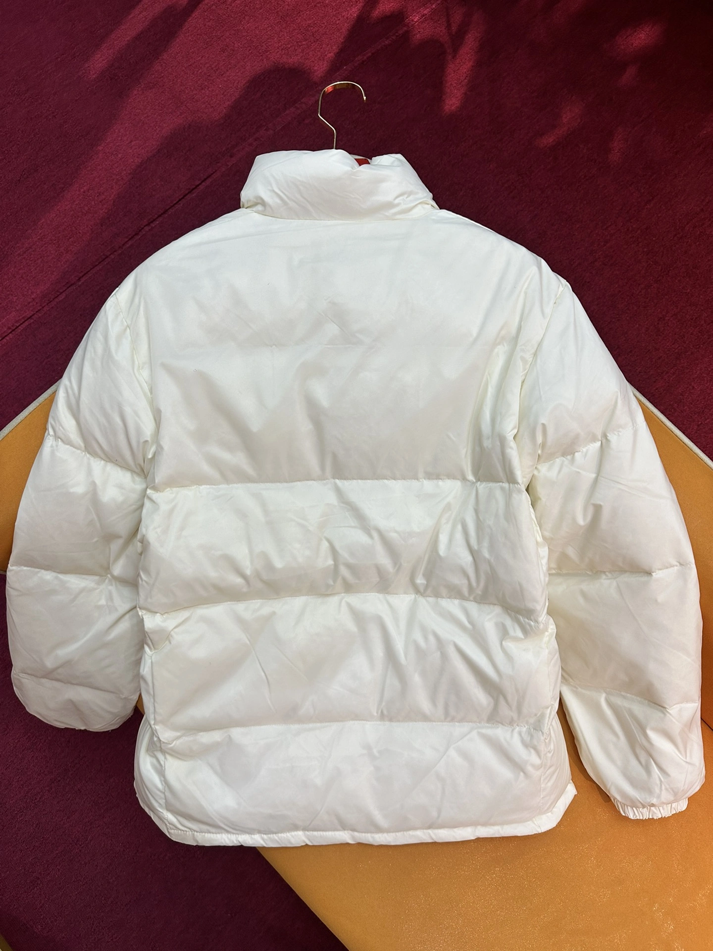 Bargain Gucci Down Jackets