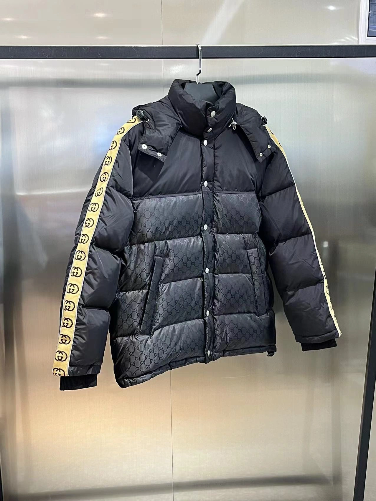 Brand-authenticated Gucci Down Jackets