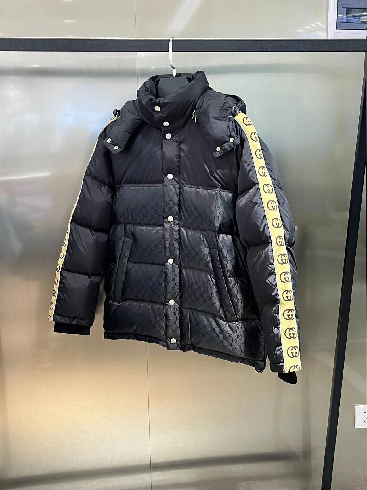 Brand-authenticated Gucci Down Jackets