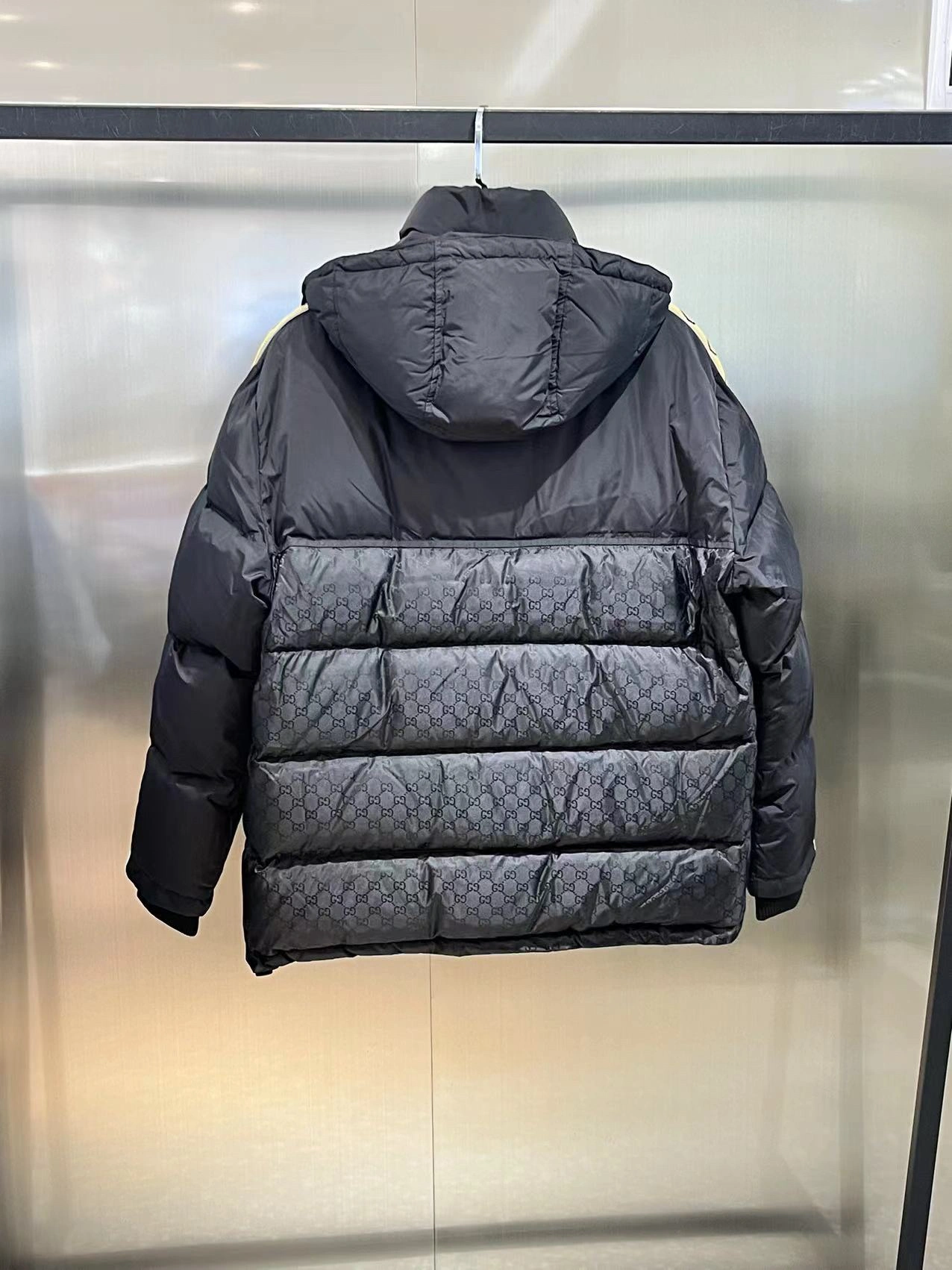 Brand-authenticated Gucci Down Jackets