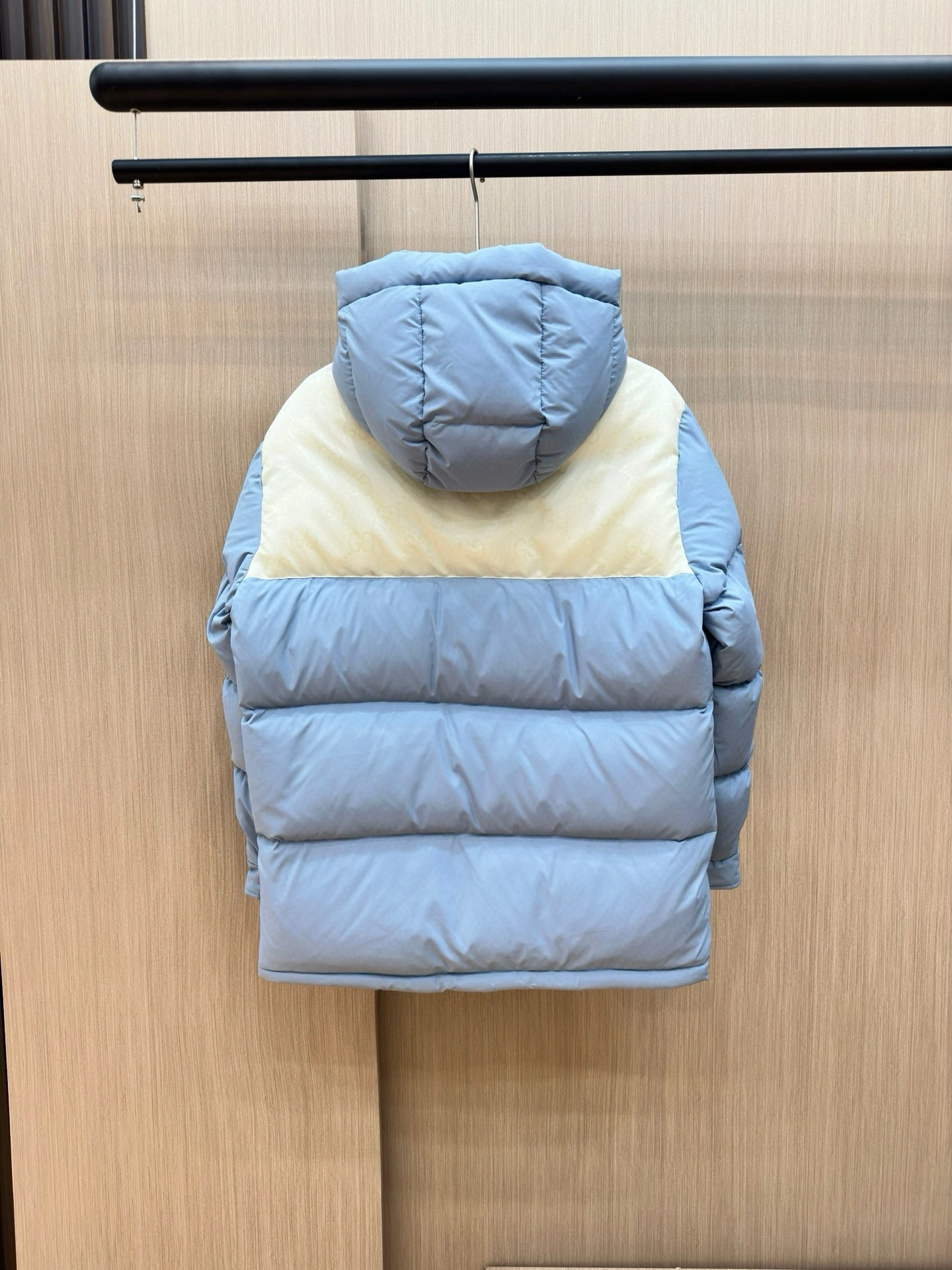 Accurate model Gucci Down Jackets