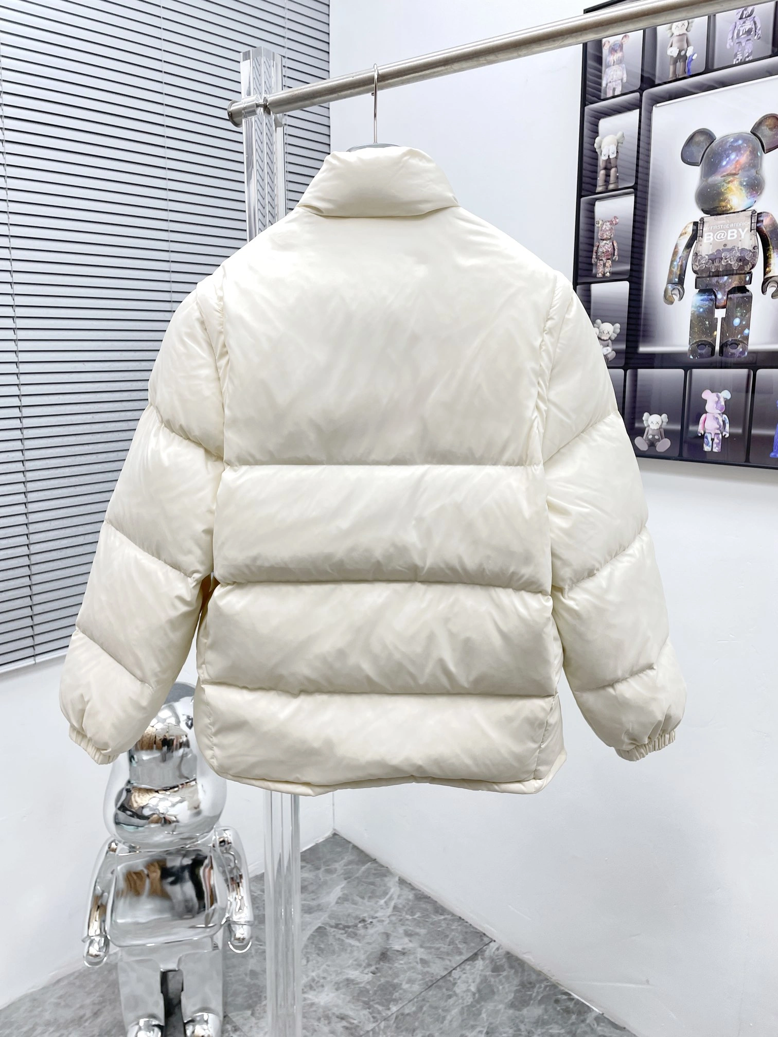 Low-cost Gucci Down Jackets