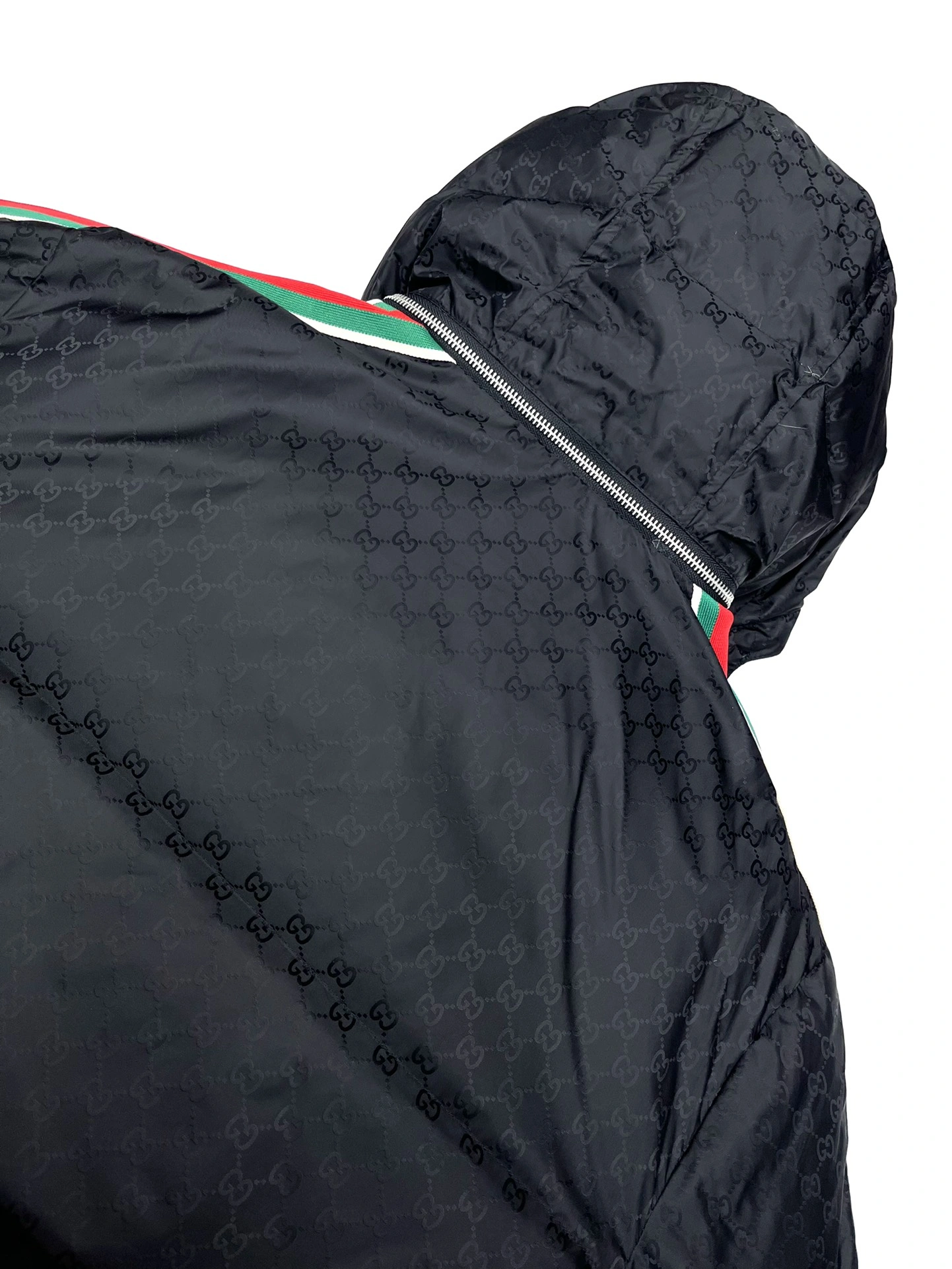 Bargain Gucci Down Jackets