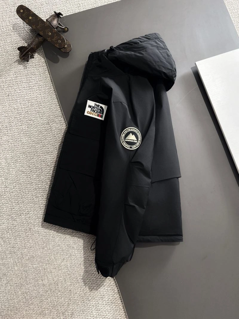 Bargain Gucci Down Jackets