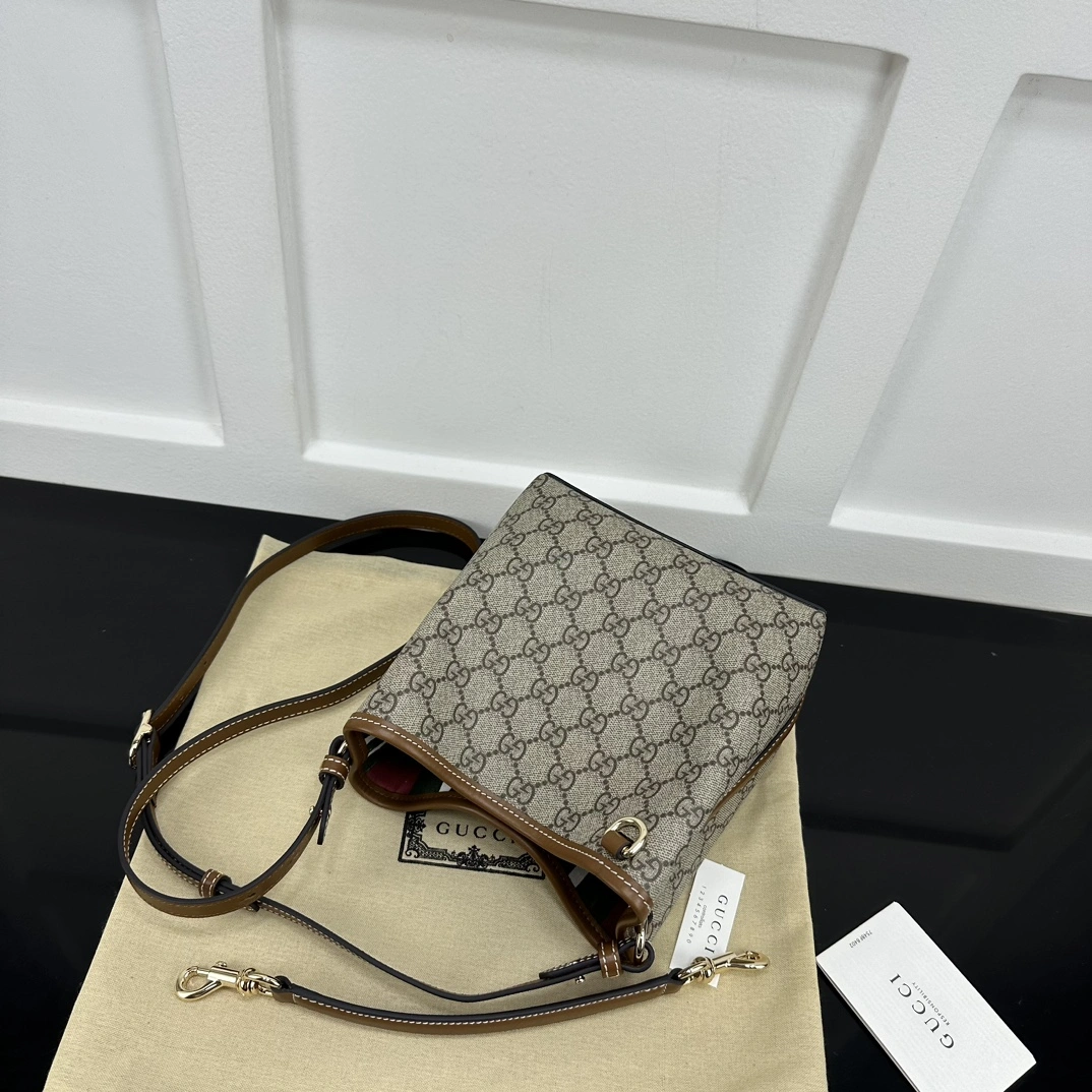 Low-cost Gucci Drawstring Bags