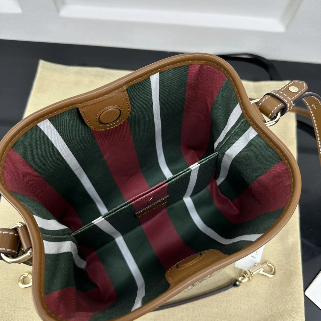 Low-cost Gucci Drawstring Bags