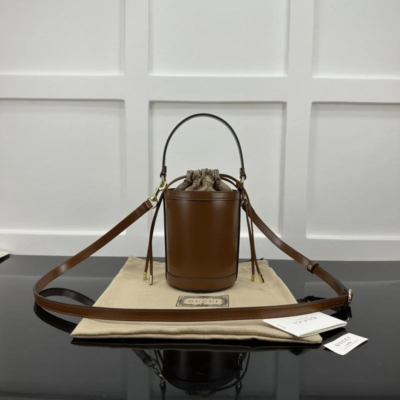 Accurate model Gucci Drawstring Bags