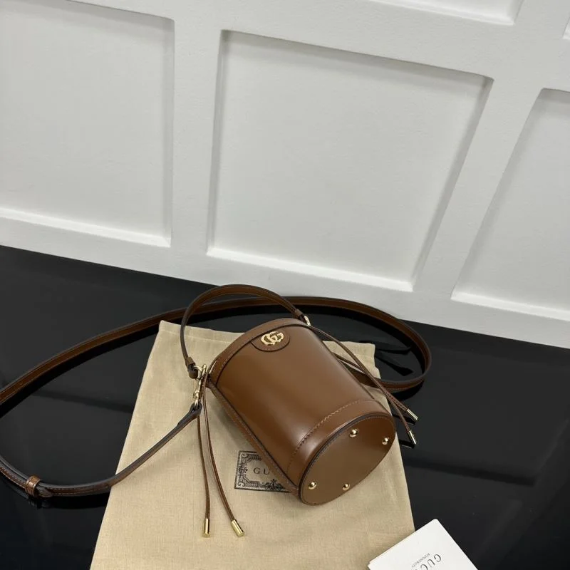Accurate model Gucci Drawstring Bags