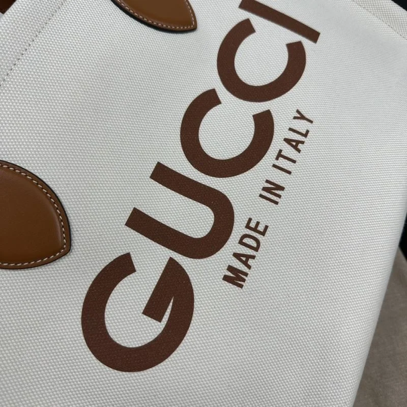 Brand-authenticated Gucci Drawstring Bags
