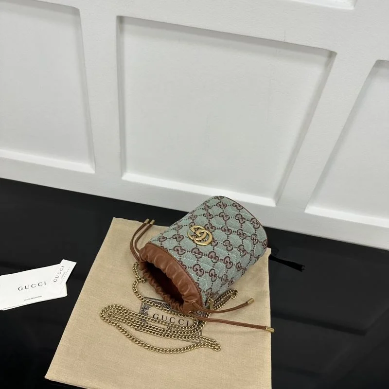 Accurate model Gucci Drawstring Bags