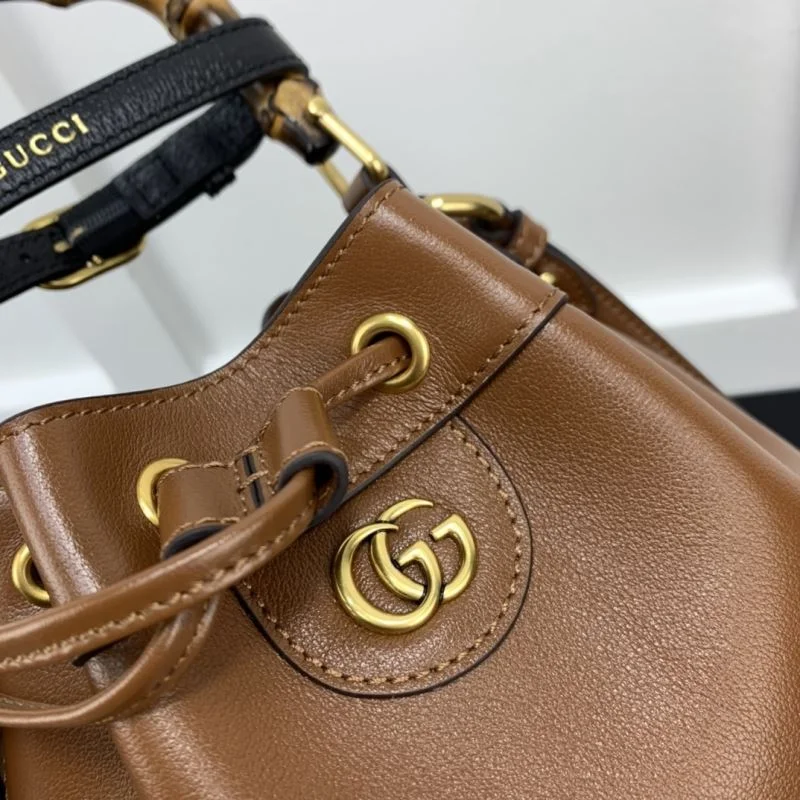 Bargain Gucci Drawstring Bags