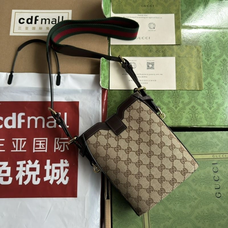Top mirror Gucci Drawstring Bags