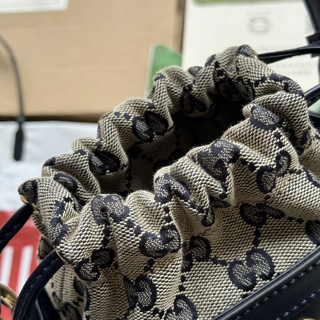 Exact replica Gucci Drawstring Bags