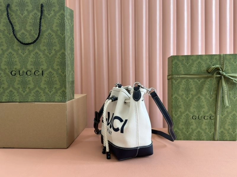 Bargain Gucci Drawstring Bags