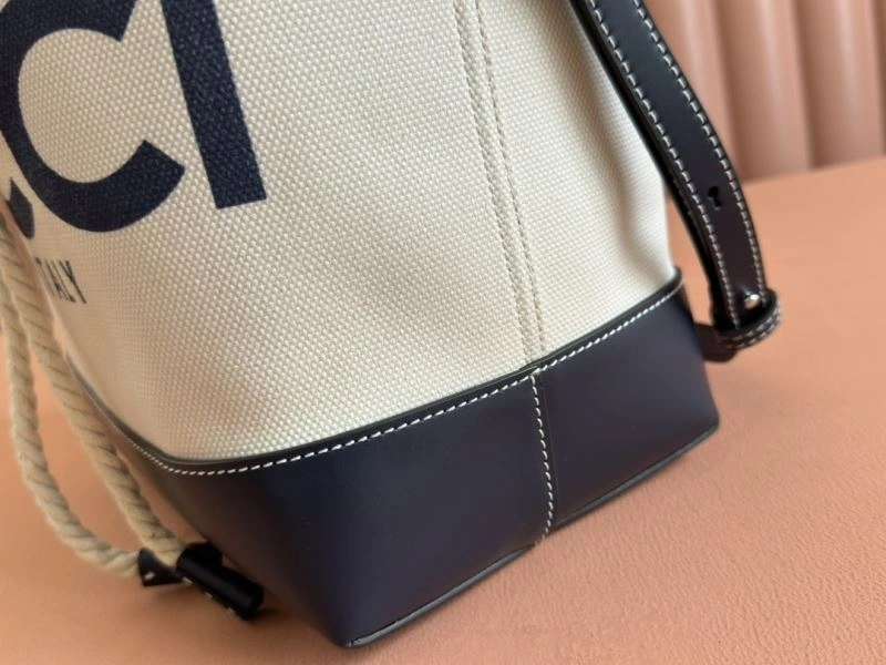 Economical Gucci Drawstring Bags