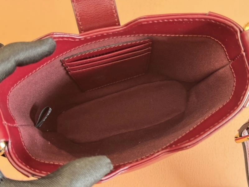 Cut-rate Gucci Drawstring Bags