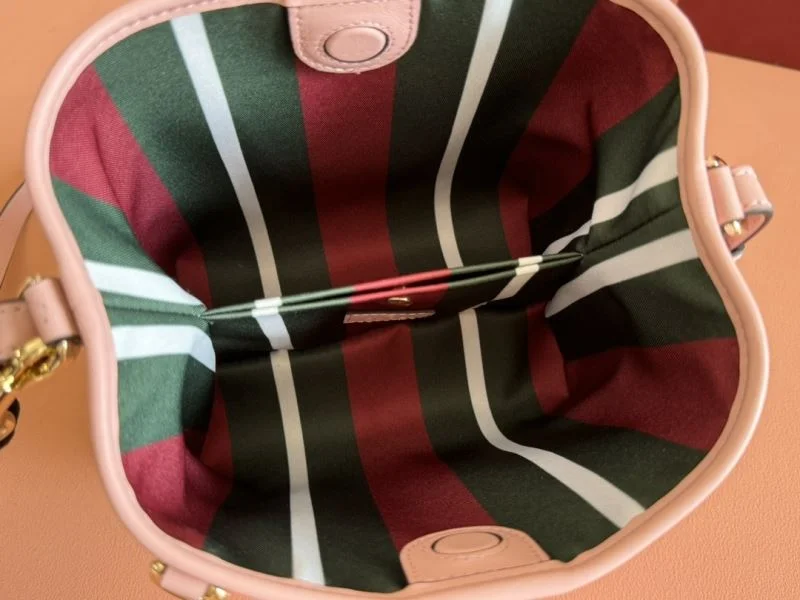 Mirror quality Gucci Drawstring Bags