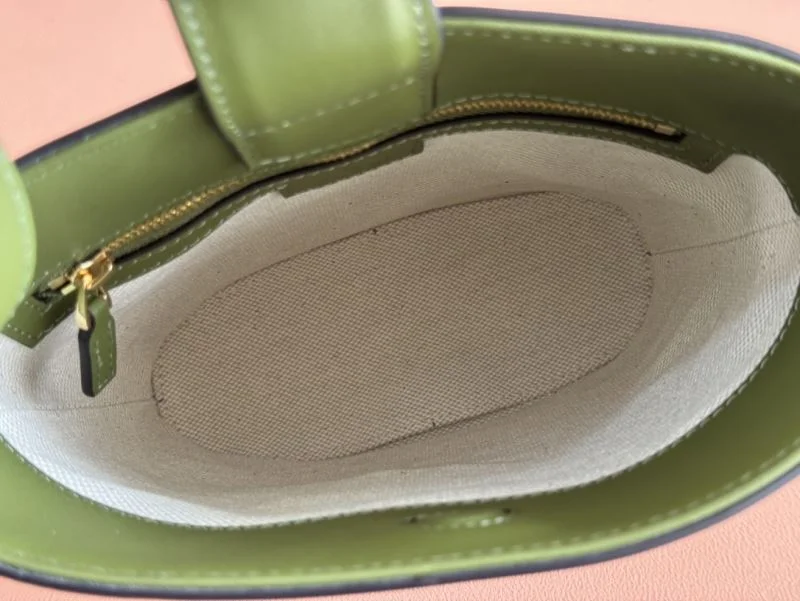 Affordable Gucci Drawstring Bags