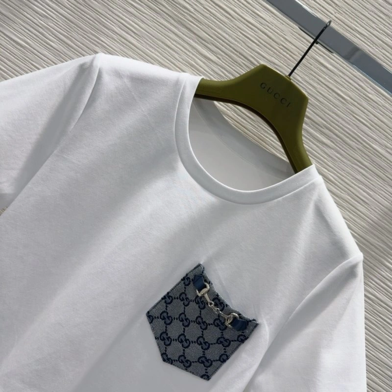 Inexpensive Gucci Dress Suits