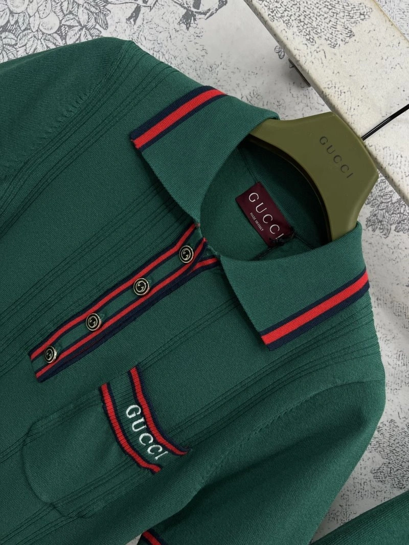 Reasonably priced Gucci Dress Suits